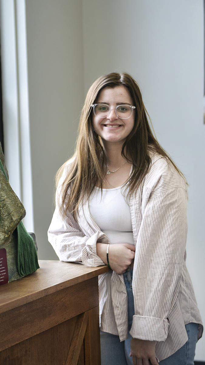 Isabel Grueneich | Valley City State University